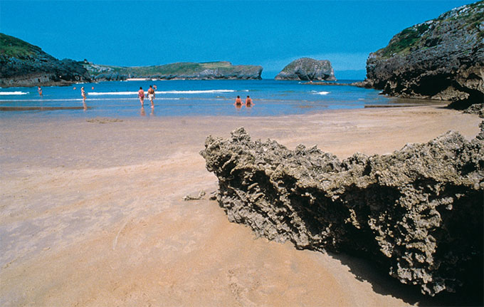 Playa de Poo / Playa de Poo / Asturias / Playas / Guías / Portada - masmar