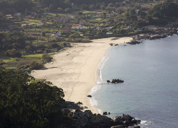 Playa de Tulla / Playa de Tulla (Bueu. Ría de Pontevedra S ...